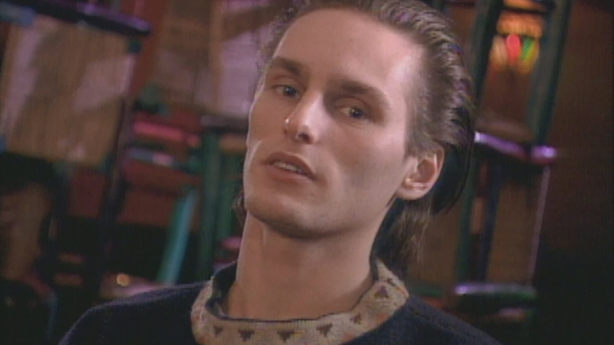 Watch The Real World Season 4 Episode 4: "Shush, Shush, Sweet Sharon ...