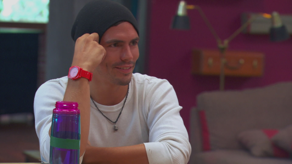 Watch The Real World Season 28 Episode 2: The Real World - Hot Air ...