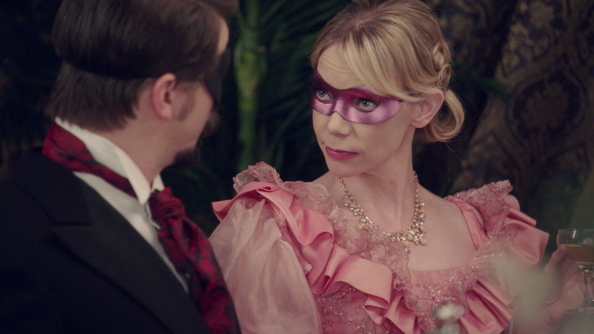 Watch Another Period Season 3 Episode 5: Another Period - Masquerade ...