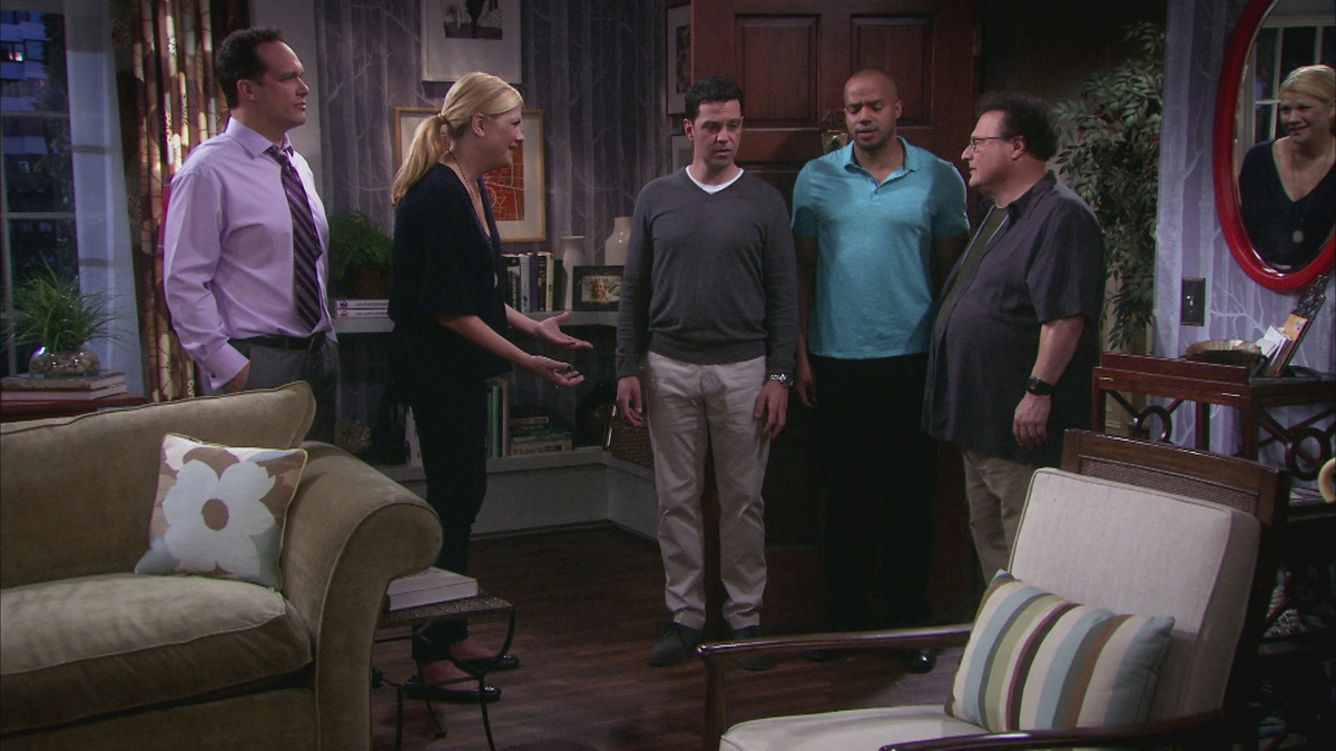 Watch The Exes Season 3 Episode 2: The Exes - The Holly's Buddies Story ...