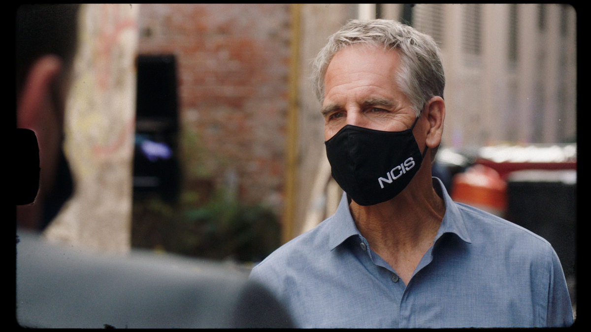 Watch NCIS: New Orleans Season 7 Episode : Welcome To The Dwayne Pride ...