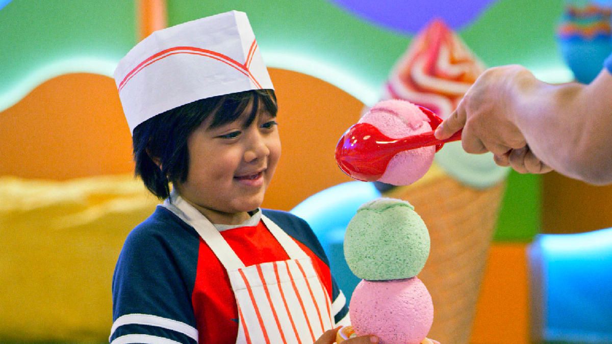 Watch Ryans Mystery Playdate Season 1 Episode 5 Ryans Fiery Playdateryans Crafty Playdate