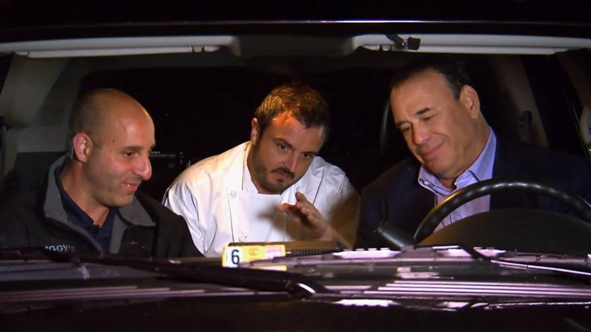 Watch Bar Rescue Season 3 Episode 19: Bar Rescue - Barely Above Water ...