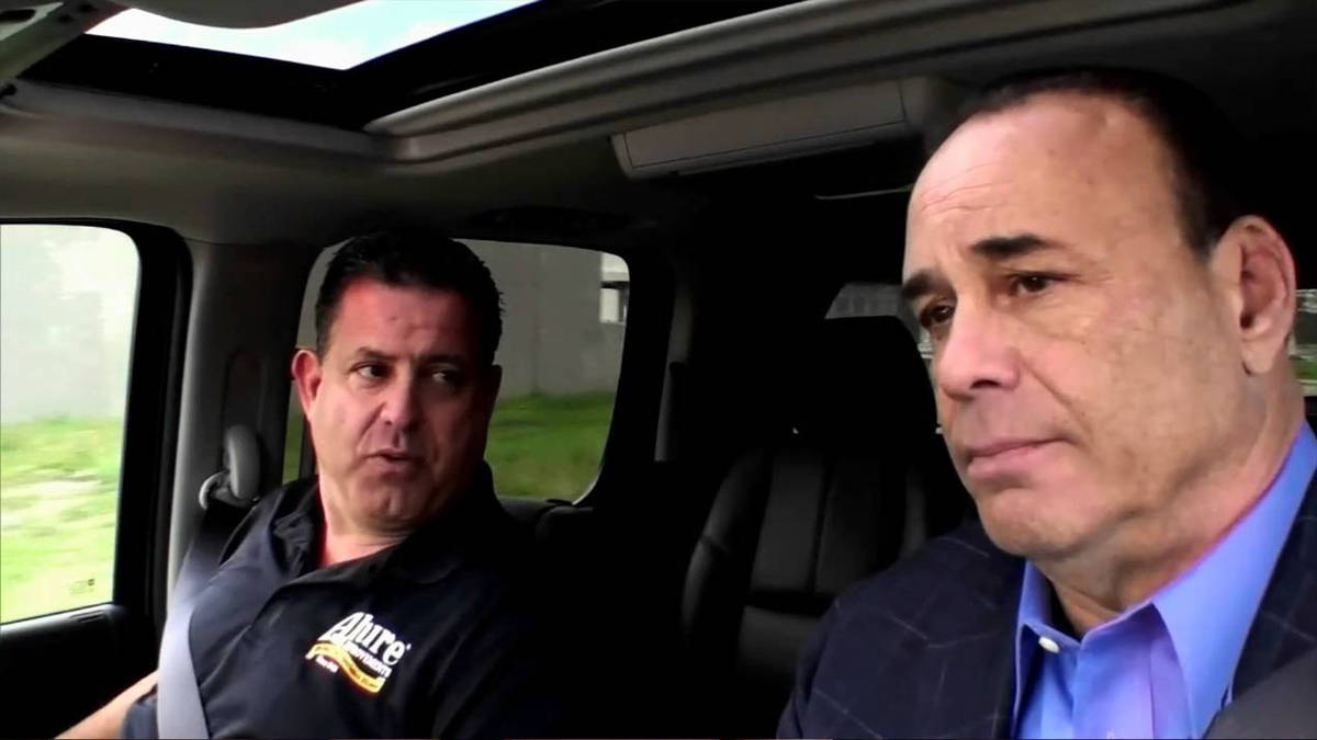 Watch Bar Rescue Season 3 Episode 23: Bar Rescue - Hurricane Jon Vs ...