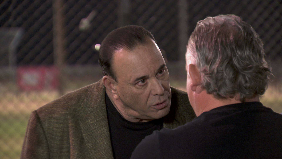 Watch Bar Rescue Season 4 Episode 39: Bar Rescue - Hard Heads and ...