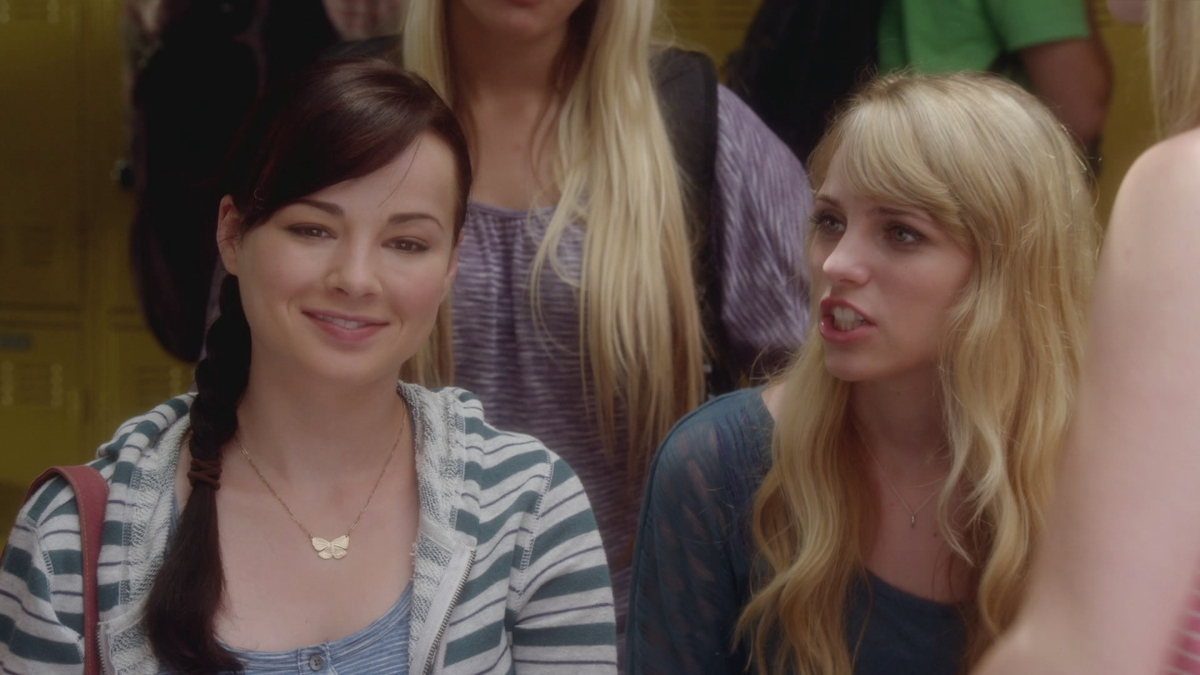 Watch Awkward. Season 2 Episode 10: Pick Me, Choose Me, Love Me - Full ...