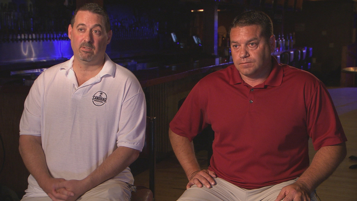 Watch Bar Rescue Season 7 Episode 6: Bar Rescue - Life's a Beach – Full ...