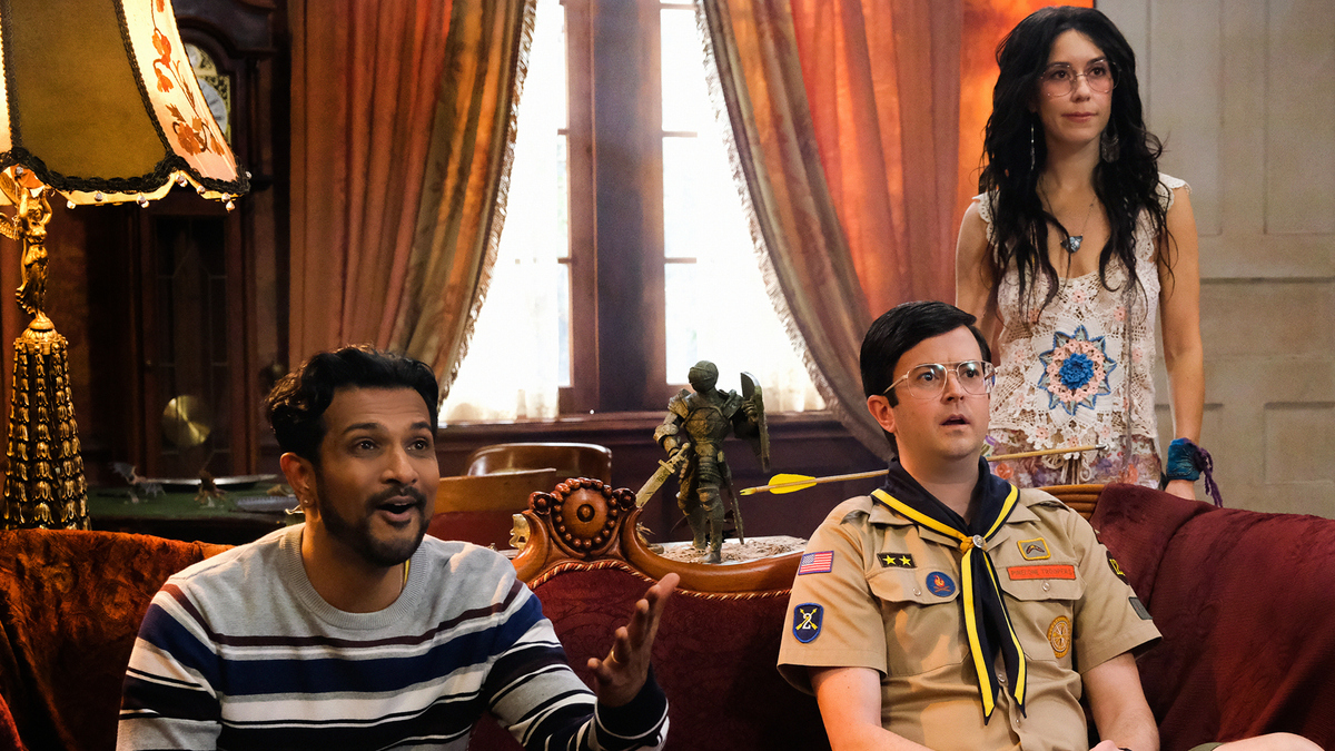 Watch Ghosts Season 1 Episode 14: Ghosts - Ghostwriter – Full show on ...