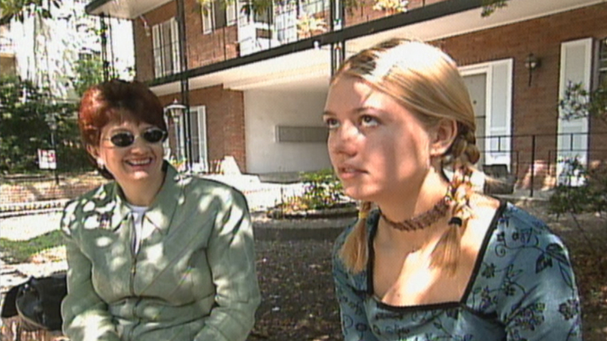 Watch The Real World Season 9 Episode 18: Real World New Orleans - Love ...