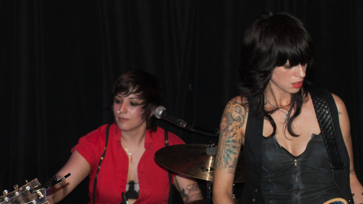 Watch The Real L Word Season 3 Episode 1: Real L Word, The - Apples And ...