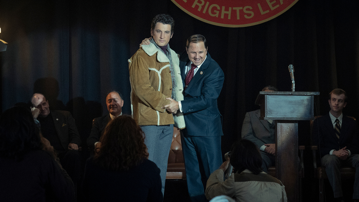 Watch The Offer Season 1 Episode 5: The Offer - Kiss The Ring – Full ...