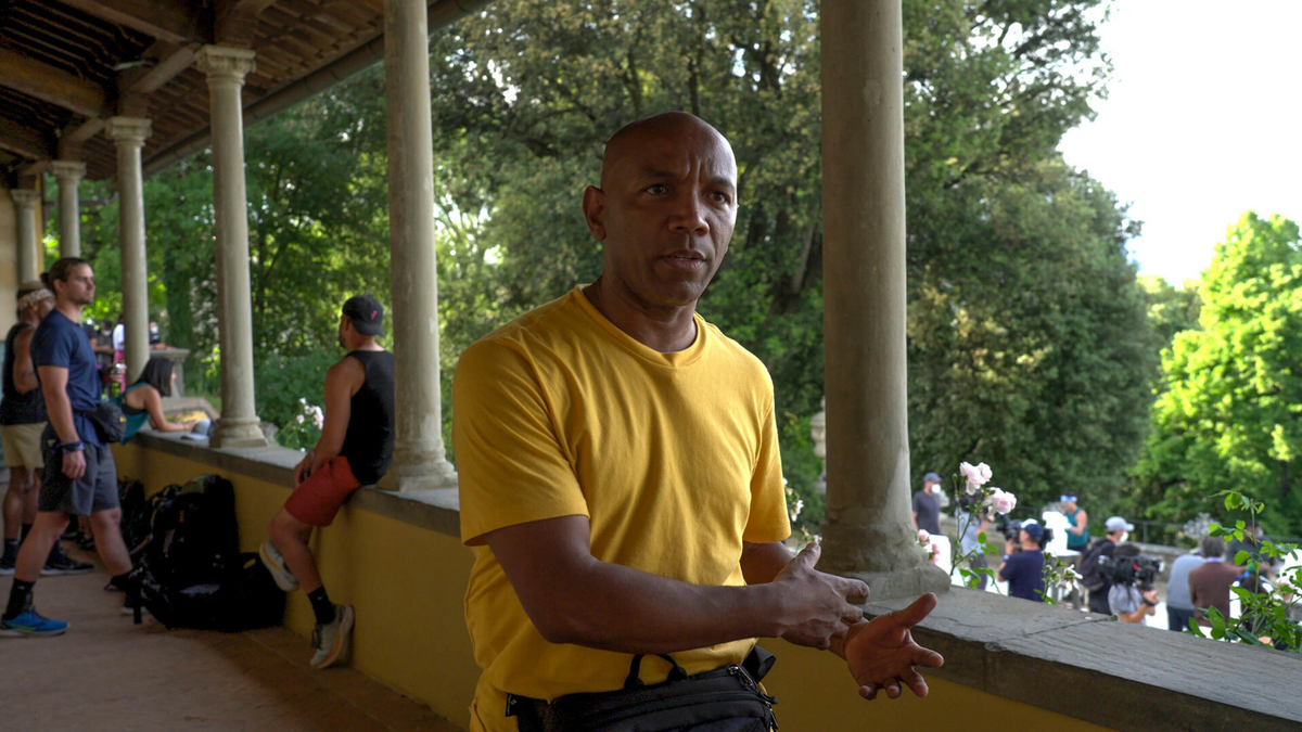 Watch The Amazing Race Season 34 Episode 4: Everyone's an Artist - Full ...