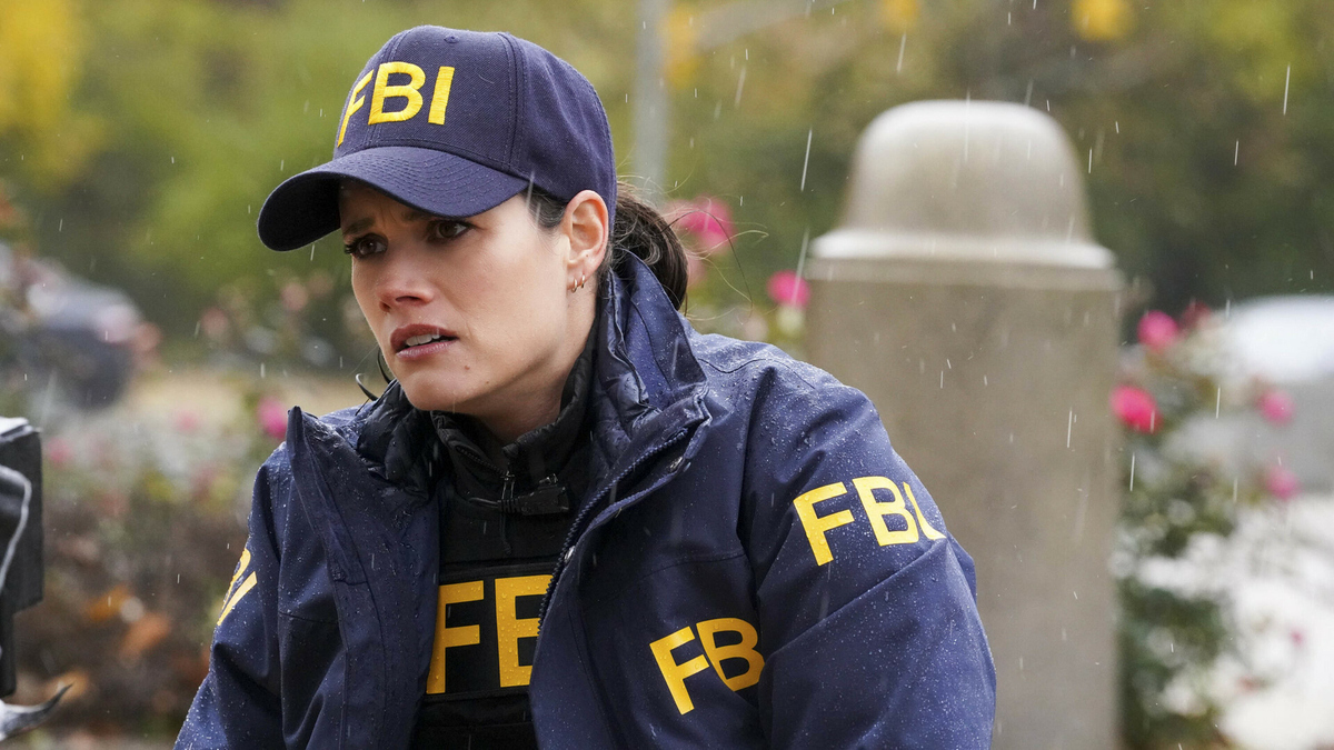 Watch FBI Season 5 Episode 16: FBI - Family First – Full show on ...
