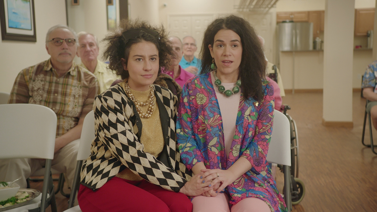 Watch Broad City Season 4 Episode 7: Broad City - Florida – Full show ...