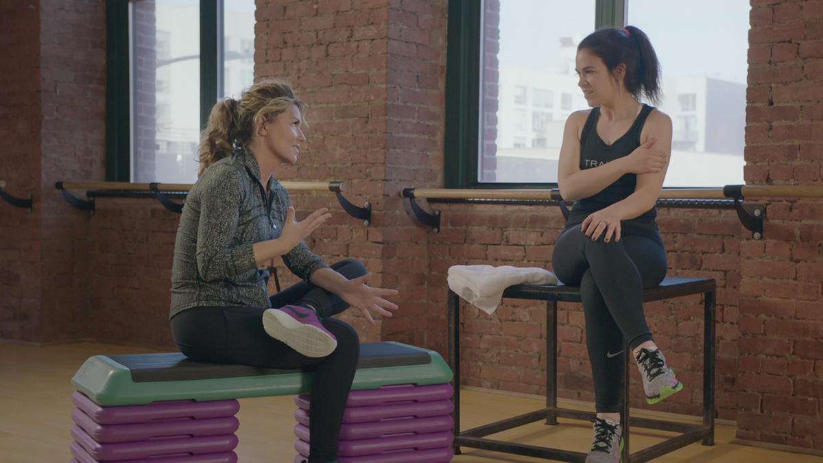 Watch Broad City Season 4 Episode 2: Broad City - Twaining Day – Full ...