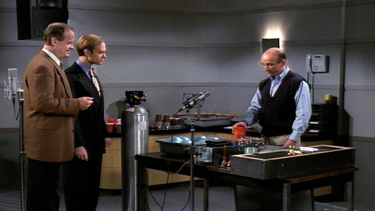 Watch Frasier (1993) Season 4 Episode 18: Ham Radio - Full show on ...