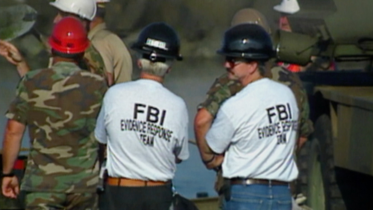 Watch FBI TRUE Season 3 Episode 4: FBI True - Fire in the Sky: TWA ...