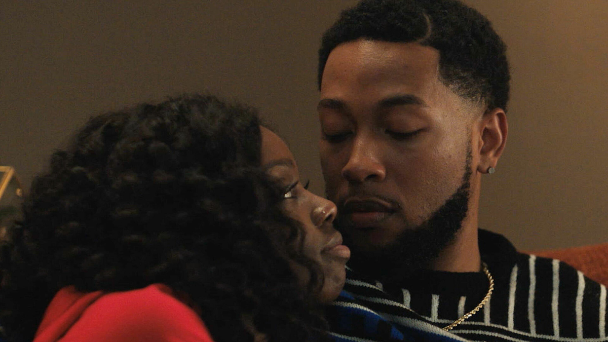 Watch The Chi Watch Emmett and Kiesha Fall in Love in 8 Minutes | The ...