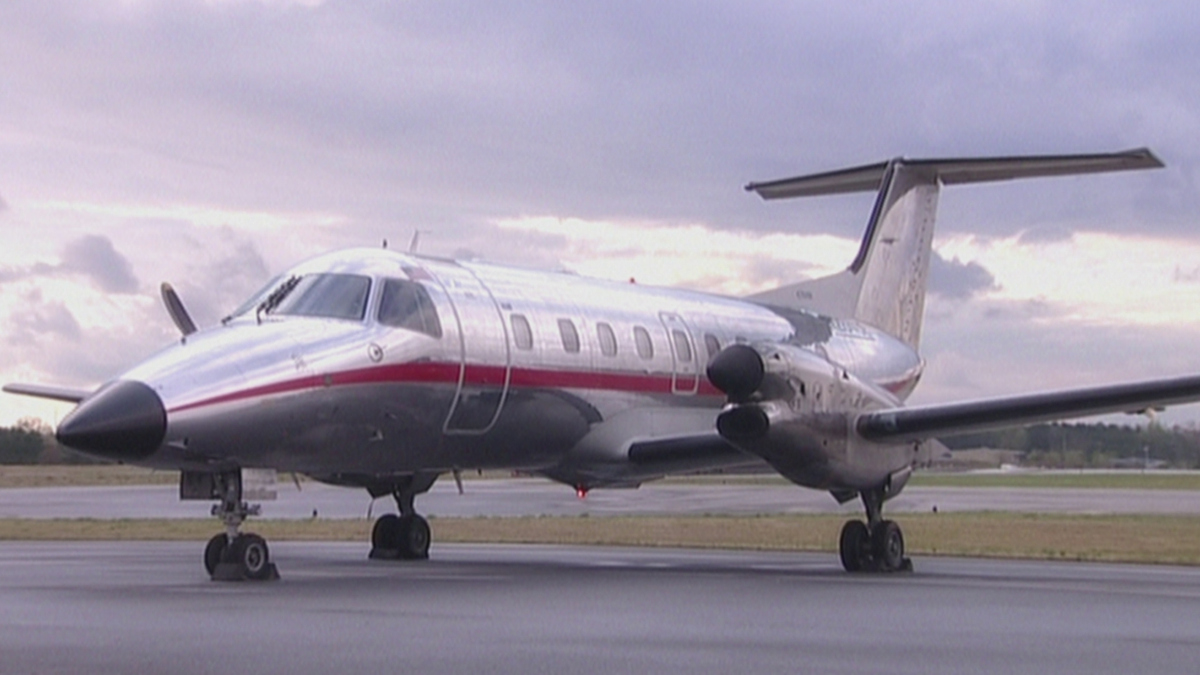 Watch Air Disasters Season 18 Episode 14: Air Disasters - A Wounded ...