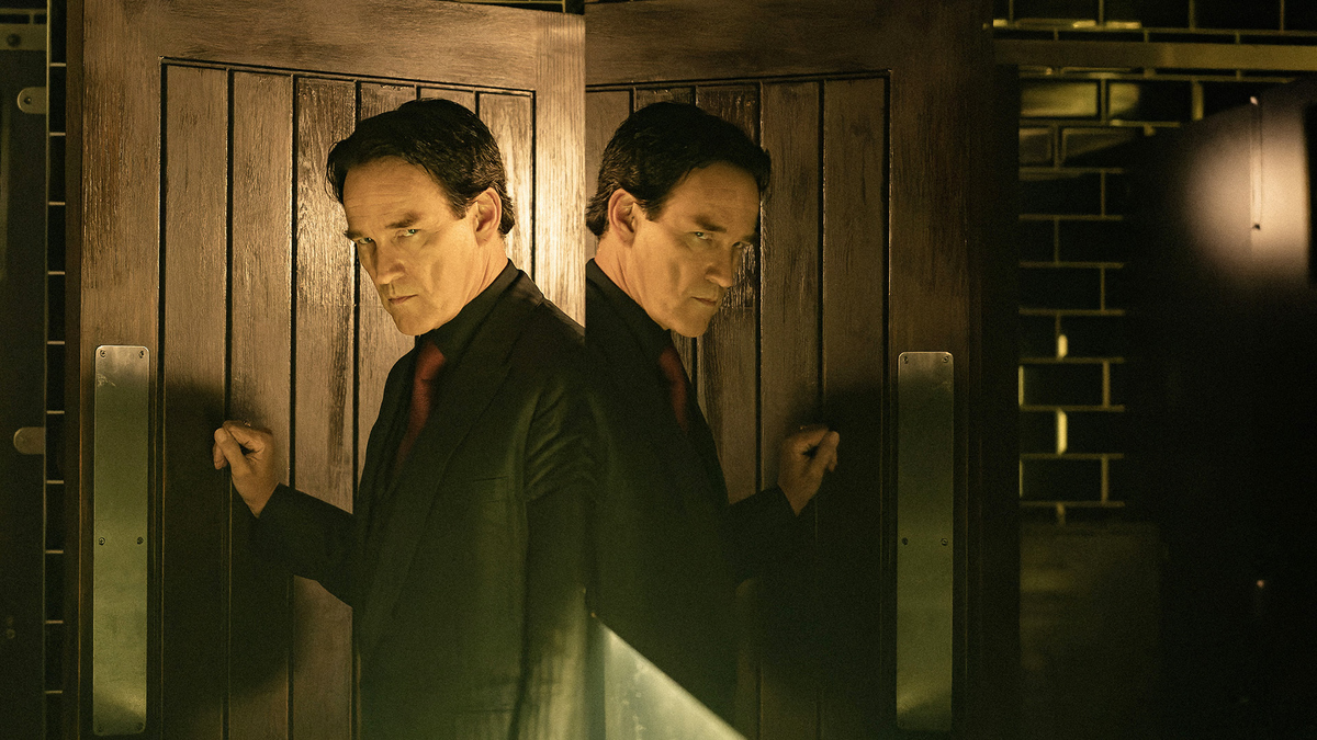 Watch Sexy Beast Season 1 Episode 2: Donny Donny Donny - Full show on ...