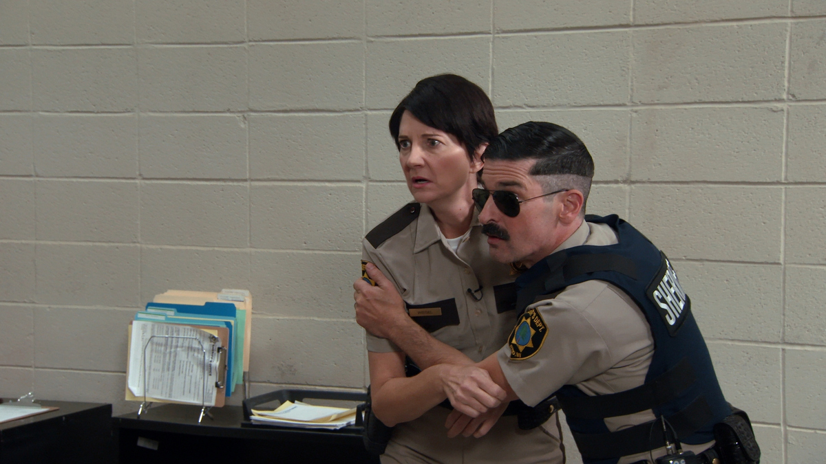 Watch RENO 911! Season 8 Episode 8: RENO 911! - Beige Lives Matter ...