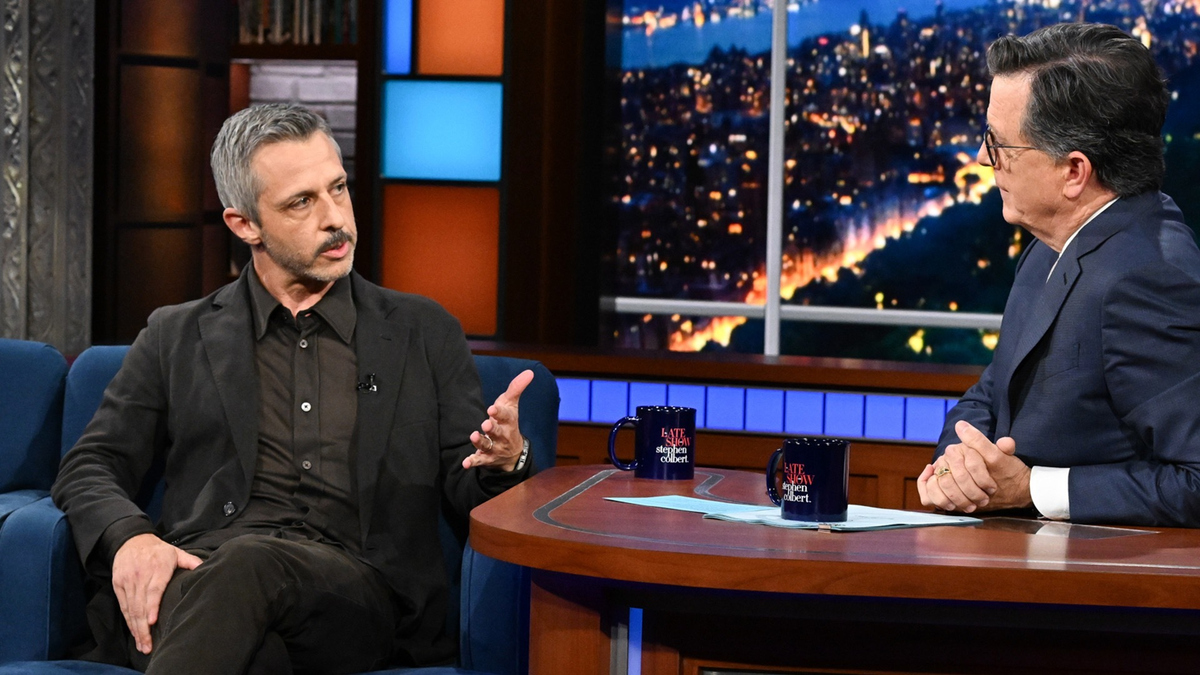 Watch The Late Show with Stephen Colbert: Jeremy Strong On Playing Roy ...