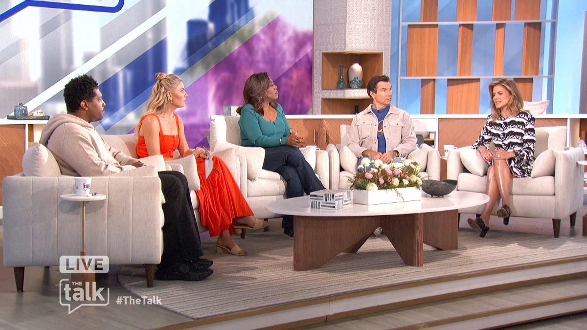 Watch The Talk: Natalie Morales and Jerry O'Connell Praise Hoda Kotb ...