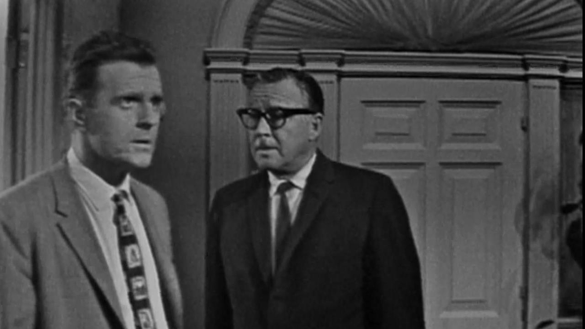 Watch The Twilight Zone Classic Season 2 Episode 22: The Twilight Zone ...