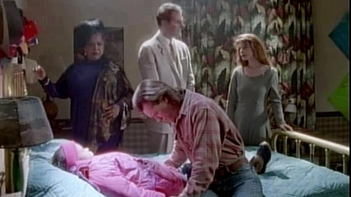 Watch Touched by an Angel Season 1 Episode 9: Touched By An Angel ...