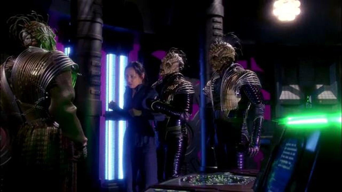 Watch Star Trek: Enterprise Season 3 Episode 23: Enterprise - Countdown ...