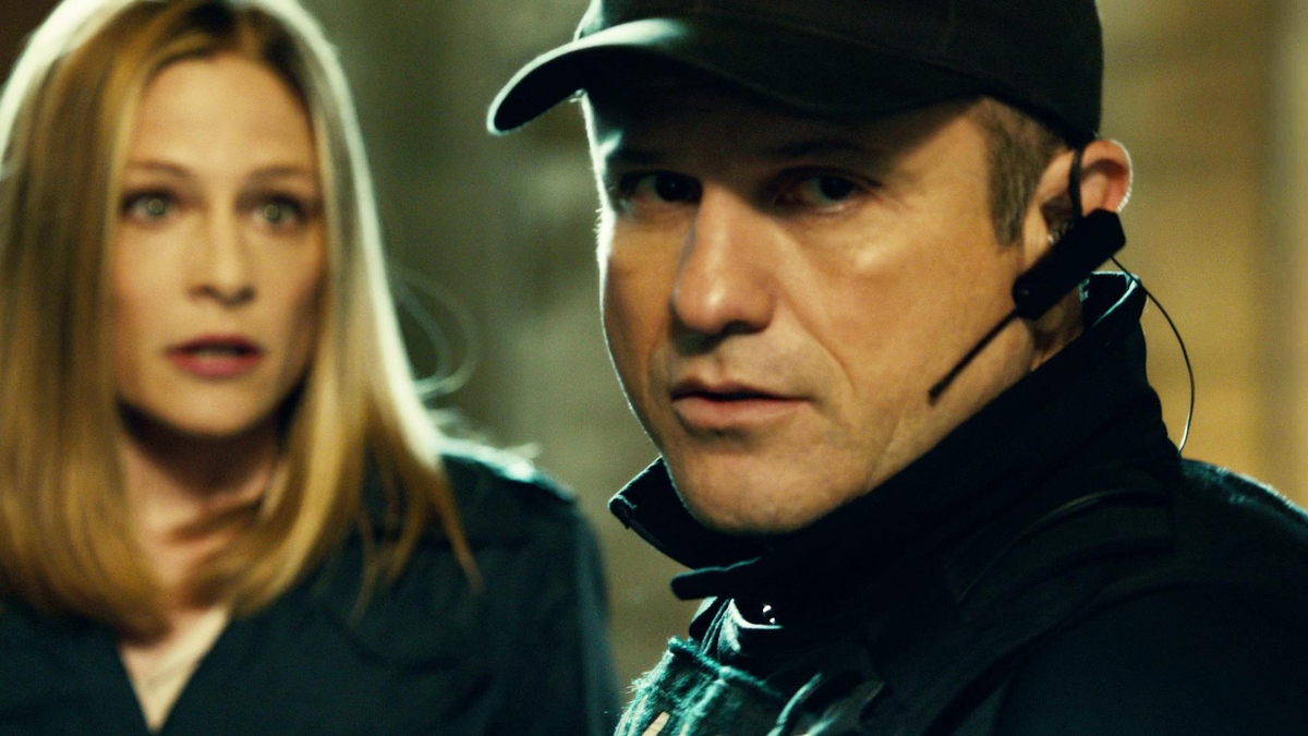 Watch Flashpoint Season 5 Episode 8: Flashpoint - Forget Oblivion ...