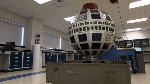 Watch CBS Evening News Extras: Malcolm Collum, chief conservator of the ...