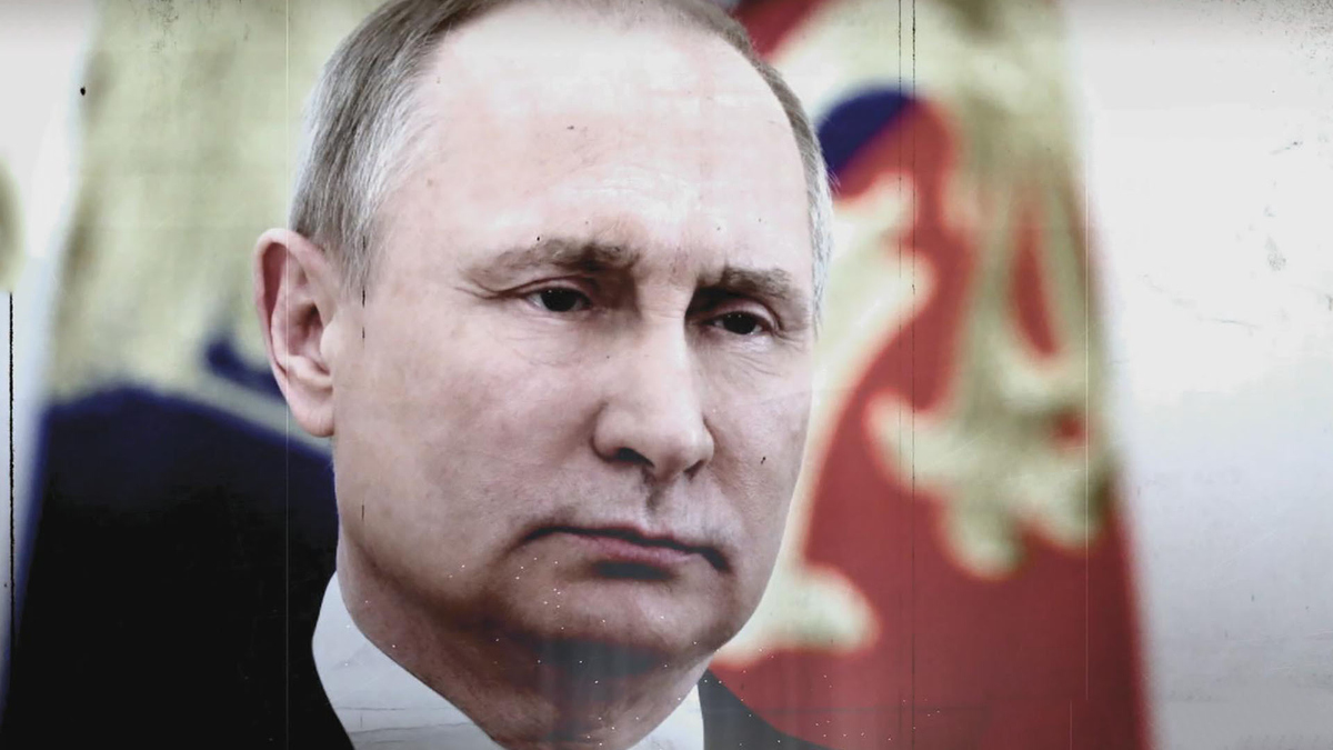 Watch CBS News Specials: Inside Russia's troll factory - Full show on CBS
