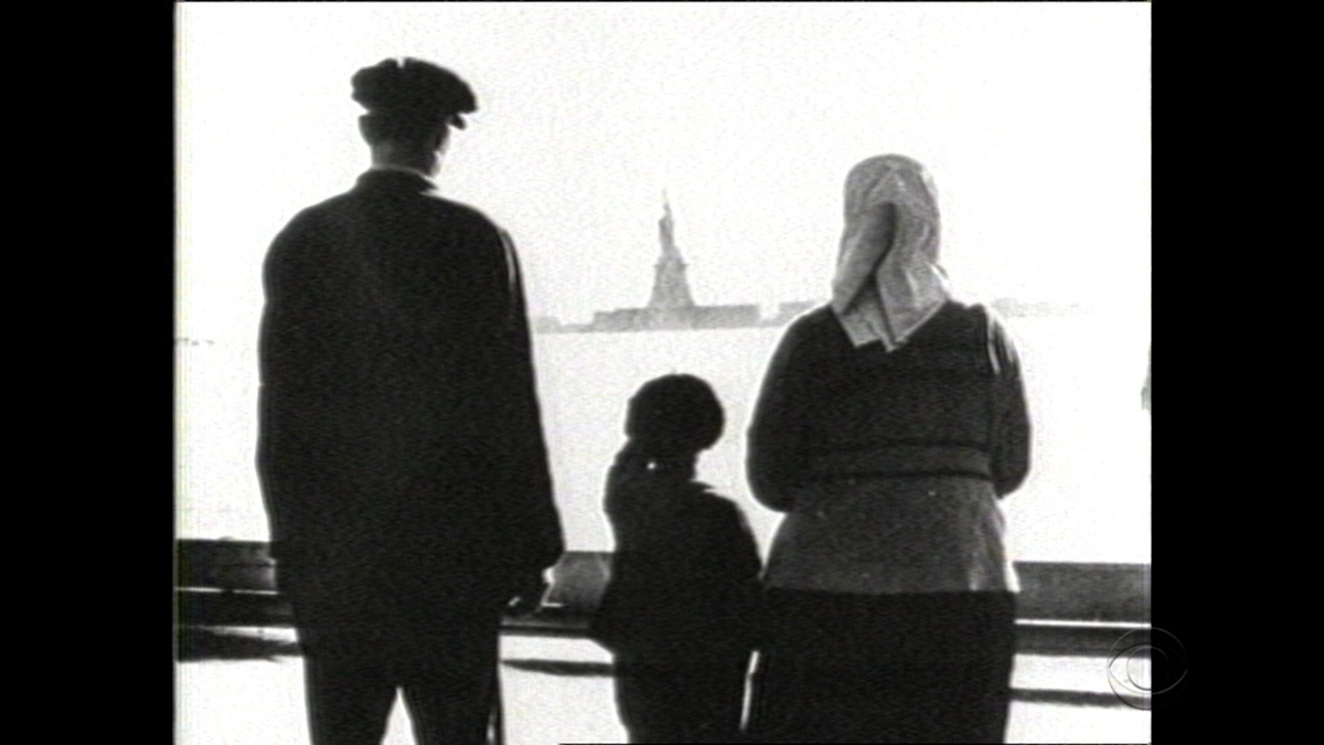 Watch Sunday Morning: From 1986: Immigrants on the Statue of Liberty ...