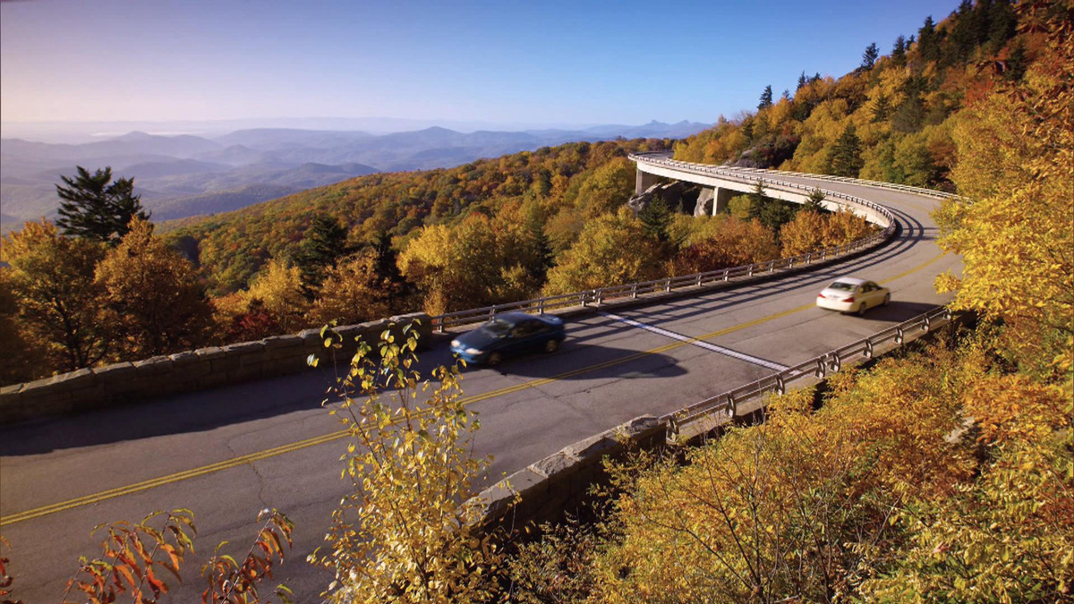 Watch Sunday Morning: America's scenic drives - Full show on CBS