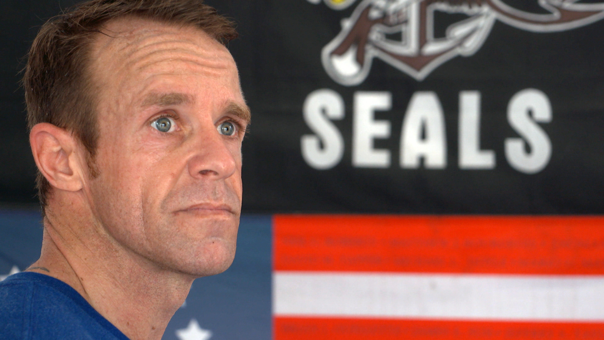 Watch 60 Minutes Season 52 Episode 22: Navy SEAL Eddie Gallagher says ...