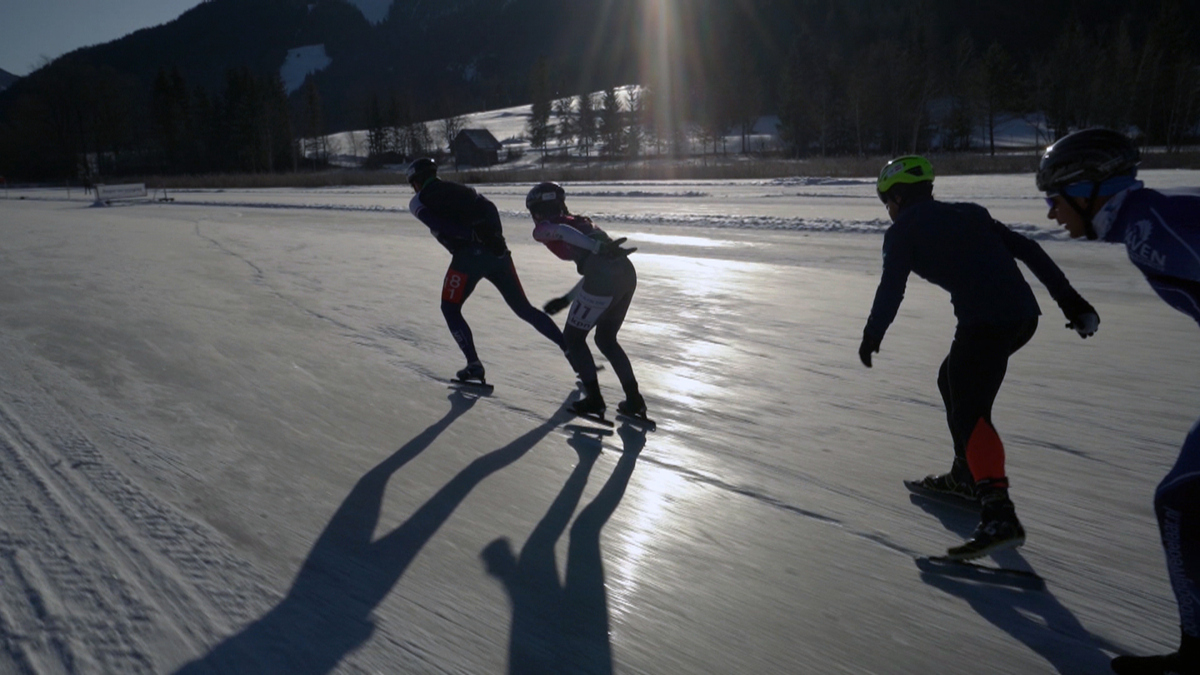 Watch 60 Minutes Overtime: Thousands gather for 125-mile skating race ...