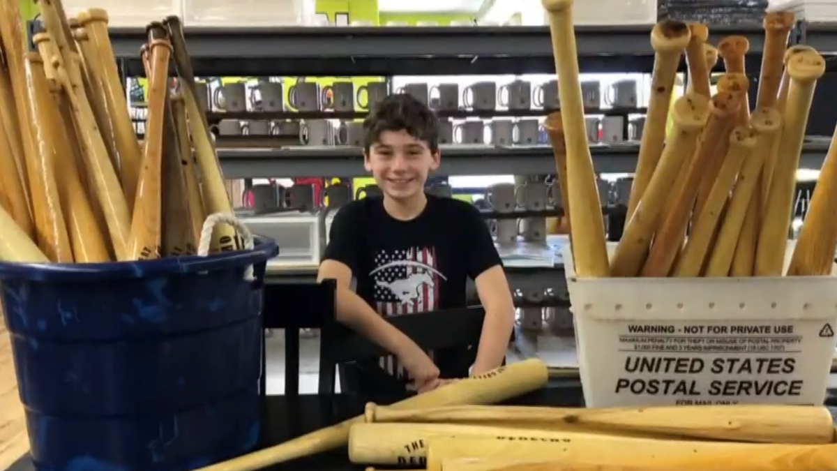 Watch CBS Evening News: Boy's baseball bats help Iowa storm victims ...