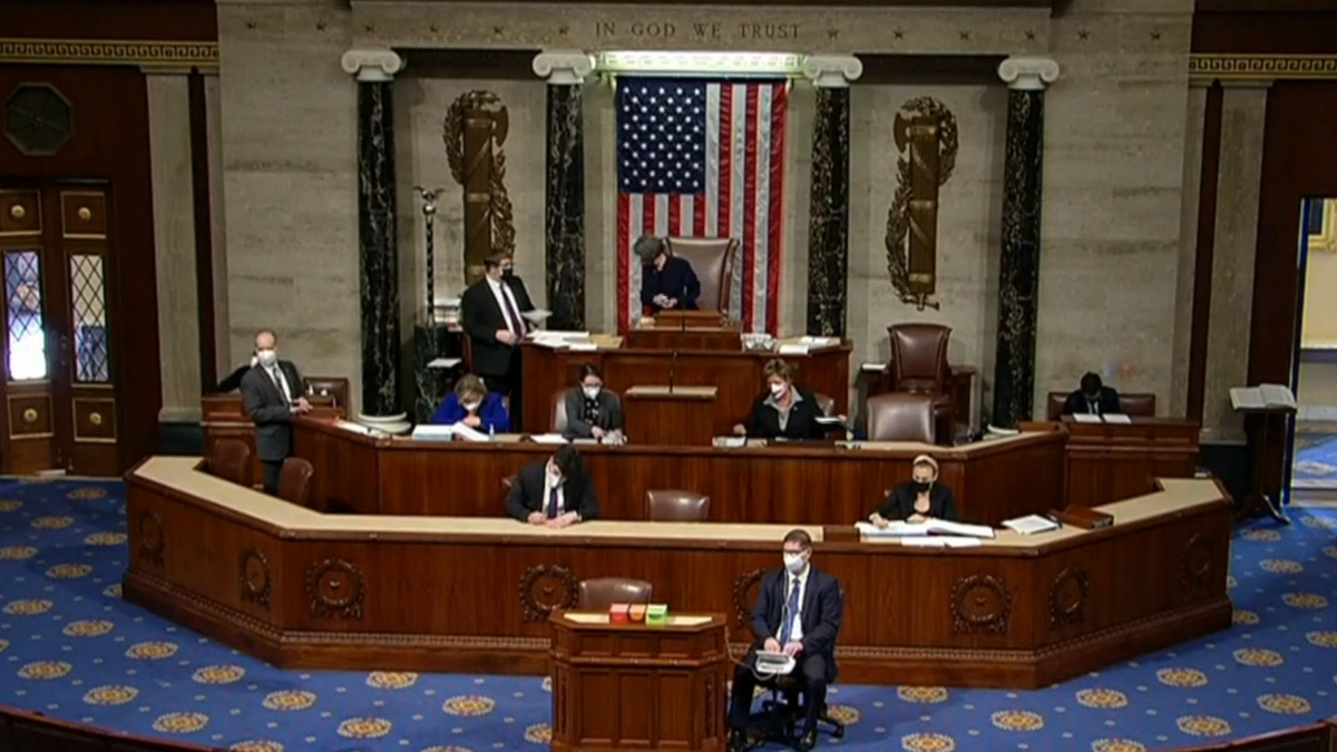 Watch CBS Evening News: House impeaches Trump for historic second time ...