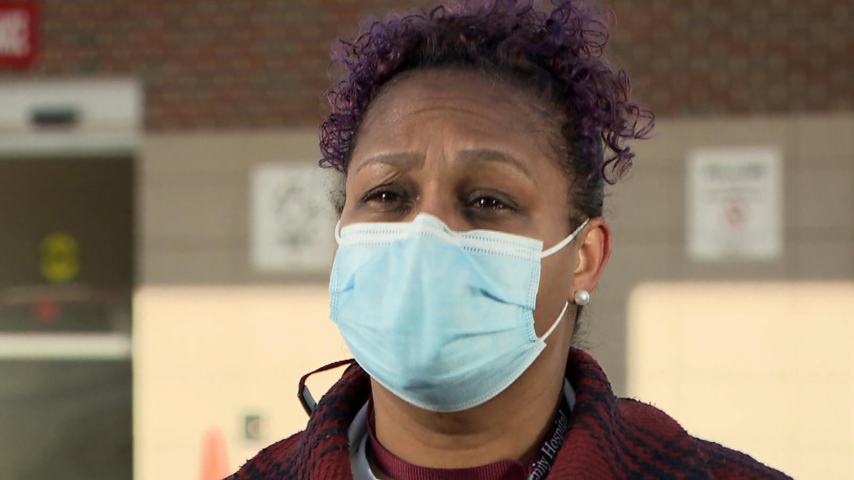 Watch CBS Evening News: Vaccine hesitancy among health care workers ...