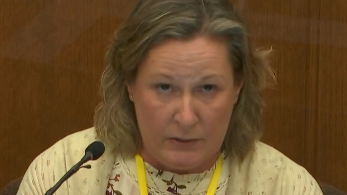 Watch CBS Evening News: Kim Potter testifies in Daunte Wright trial ...