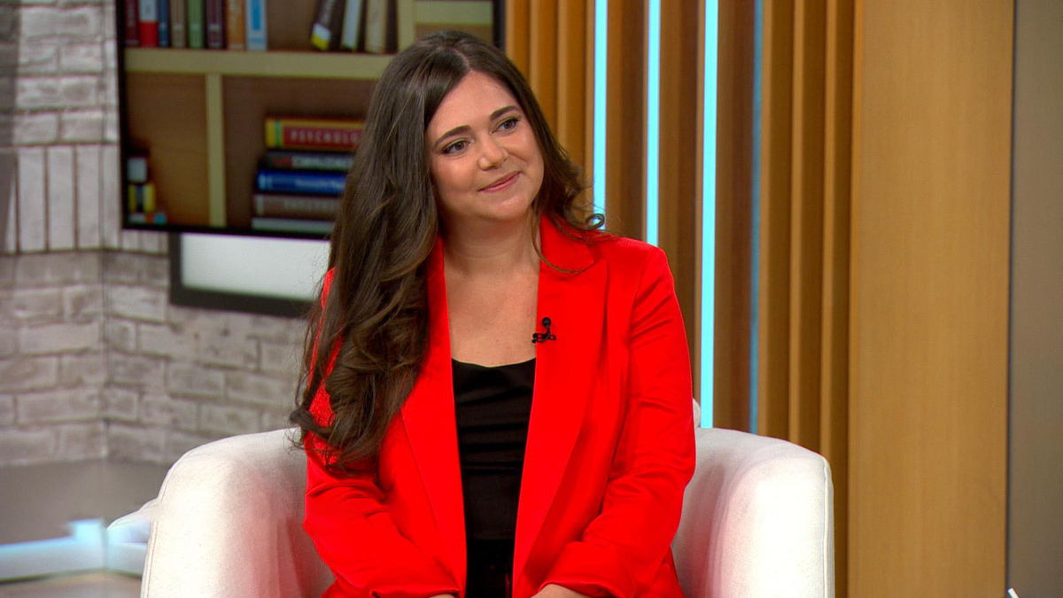 Watch CBS Mornings: Author Logan Ury on "How To Not Die Alone" - Full ...