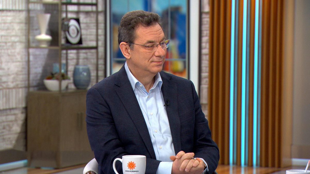 Watch CBS Mornings Pfizer CEO on new book, vaccine hesitancy - Paramount+