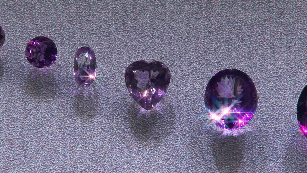 Watch Sunday Morning: Gems: Beauty set in stone - Full show on CBS