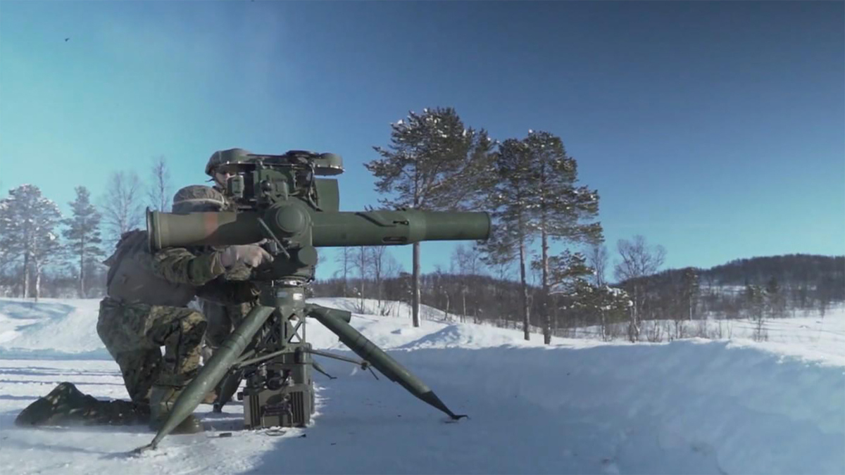 Watch CBS Evening News: "CBS Weekend News" headlines for April 10, 2022 ...