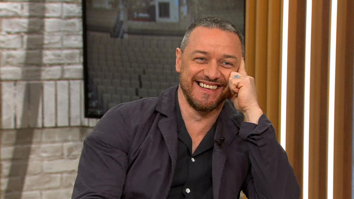 Watch CBS Mornings Actor James McAvoy on New York stage debut - Paramount+