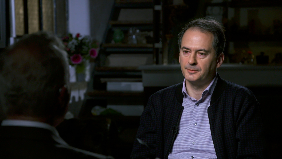 Watch 60 Minutes Overtime: Bellingcat and the ICC - Full show on CBS