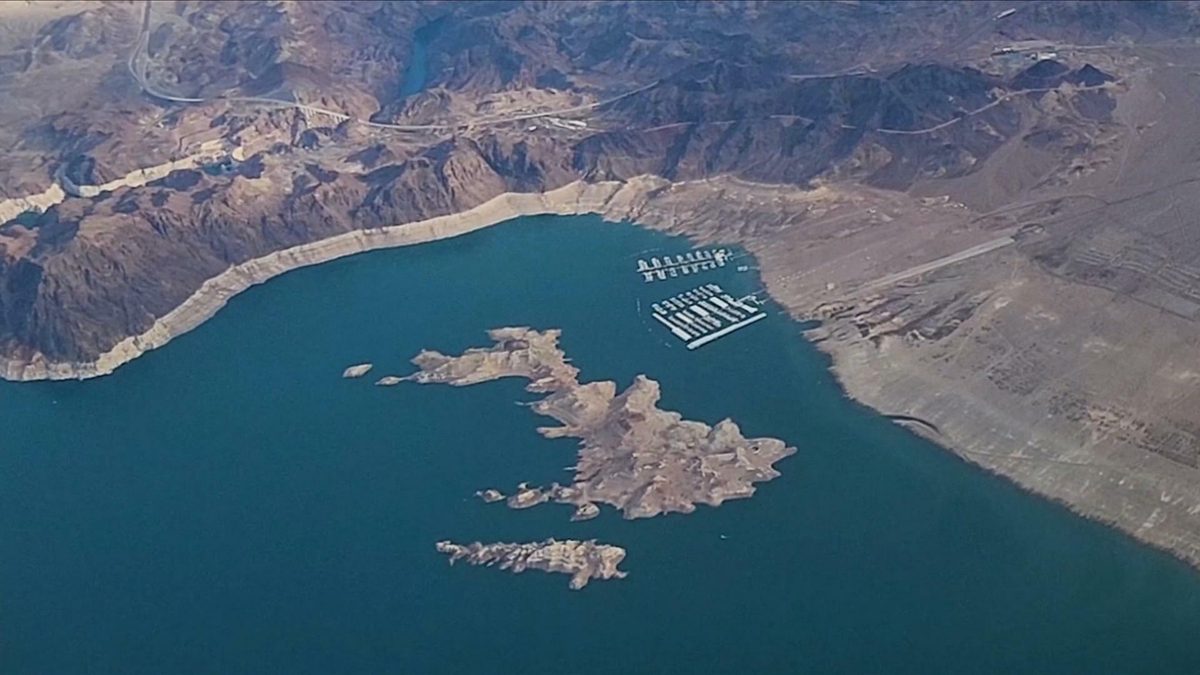 Watch CBS Mornings: Drought reveals remains at Lake Mead - Full show on CBS