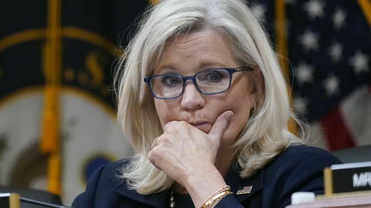 Watch CBS Mornings: Liz Cheney fights to keep House seat - Full show on CBS
