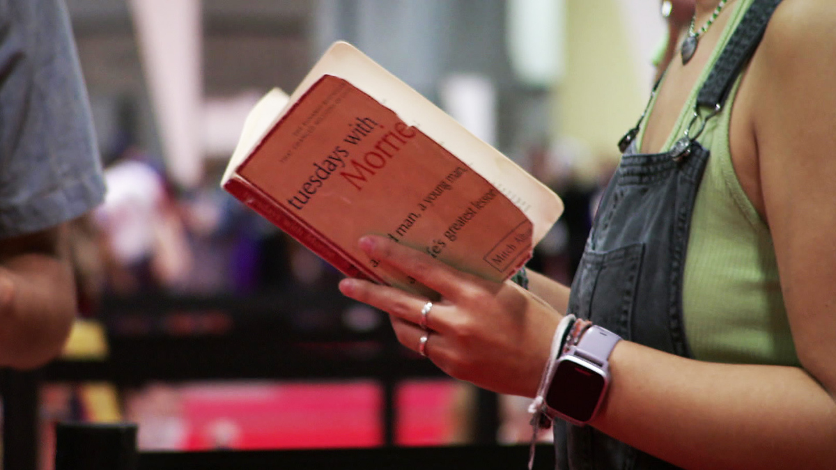 Watch Sunday Morning: The enduring popularity of "Tuesdays with Morrie ...